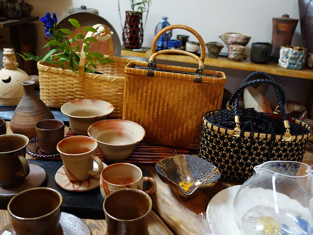 ギャラリー 胡桃 COCO Gallery COCO 市川透 隠﨑隆一 金重有邦 Ichikawa Toru Kakurezaki Rtyichi Kaneshige Yuho